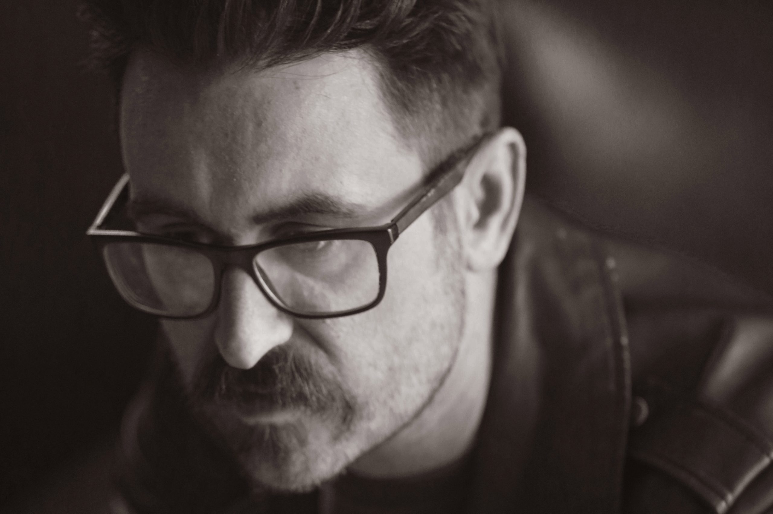 Folk Artist Sean McConnell Kicks Off Wolf Trap’s Season at the Barns ...