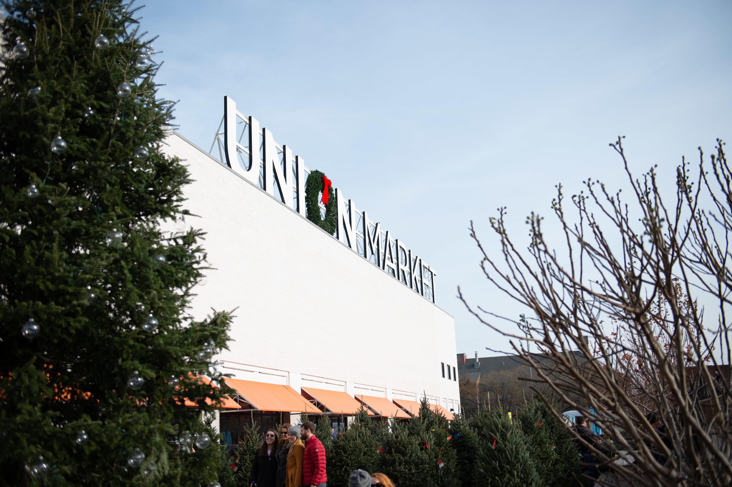 Get In the Holiday Spirit at Union Market | District Fray - Making Fun ...