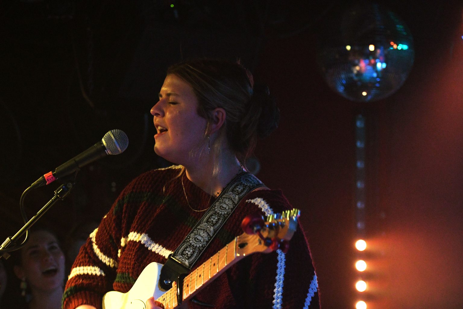 Rising to Internet Fame, Songwriting + Returning to The District: An ...