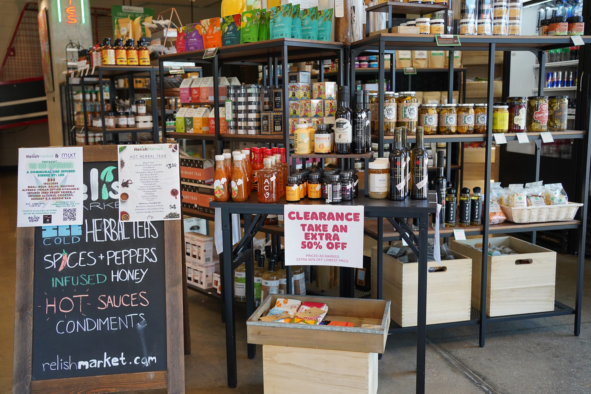 miXt Food Hall: Relish Market | District Fray – Making Fun Possible