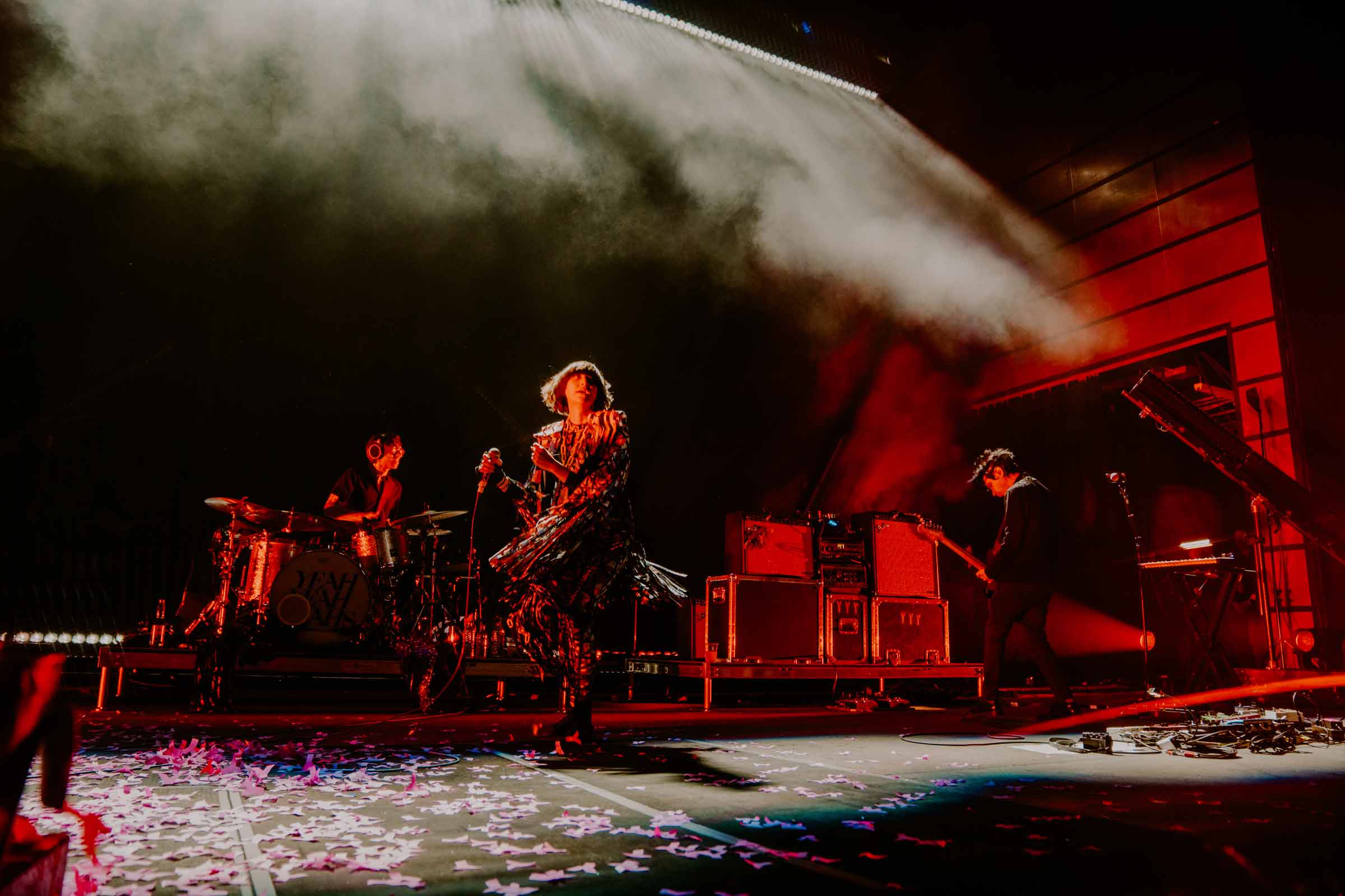 Photo Gallery: Yeah Yeah Yeahs at The Anthem | District Fray - Making ...