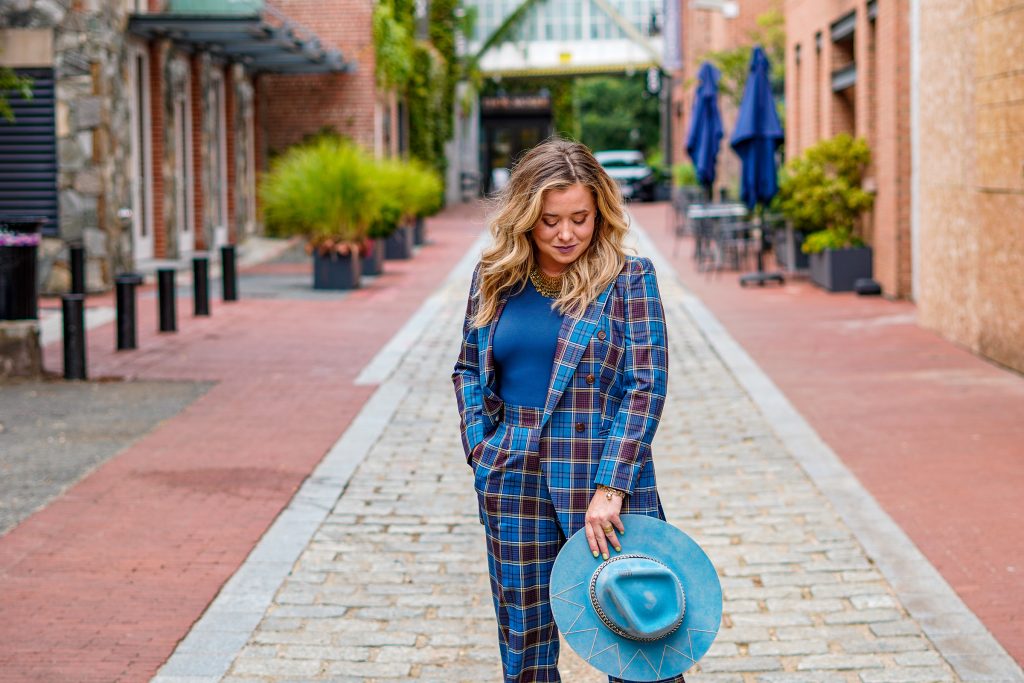D.C. Fashionista Emily Blumberh Shares Fall Style Tips + Closet ...